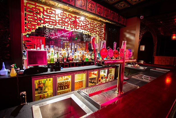 Deluxe Bar & Cocktail Lounge | Rooftop Bar & Dining | Events | Function ...